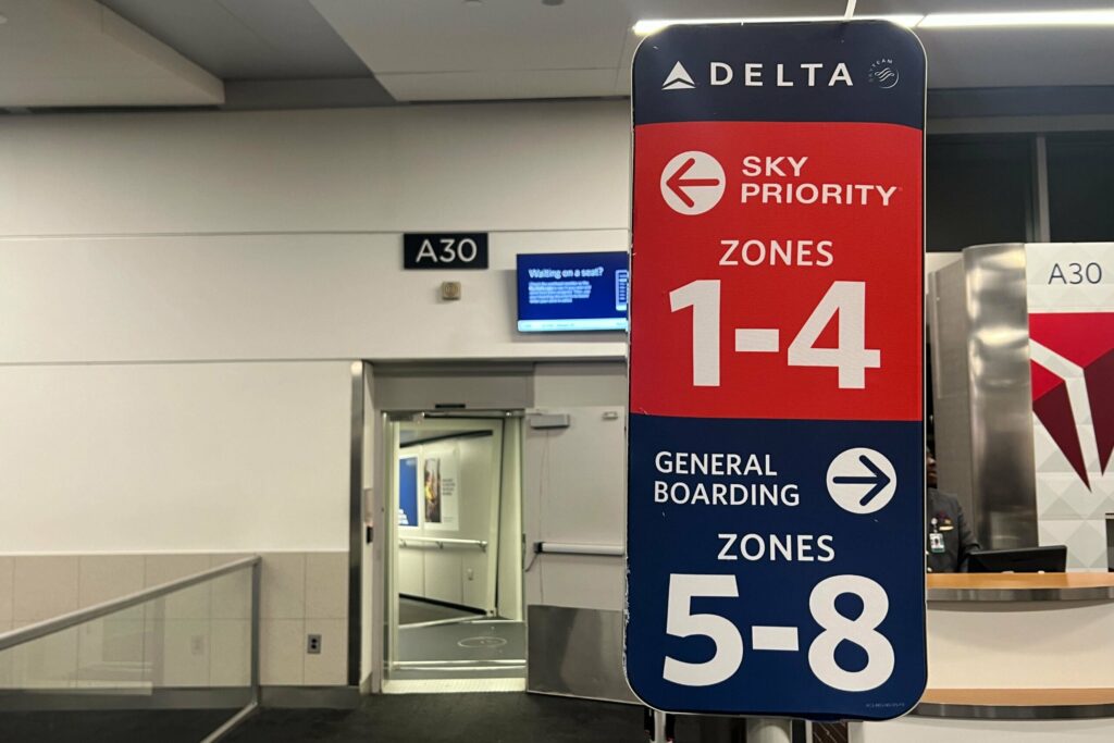Delta rolls out new boarding process, replaces groups with numbers ...