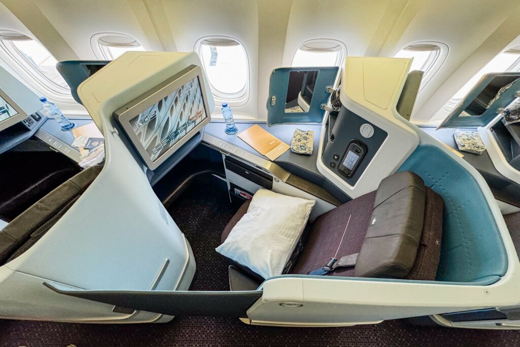 Air France-KLM Flying Blue: How to earn and redeem miles, elite status ...